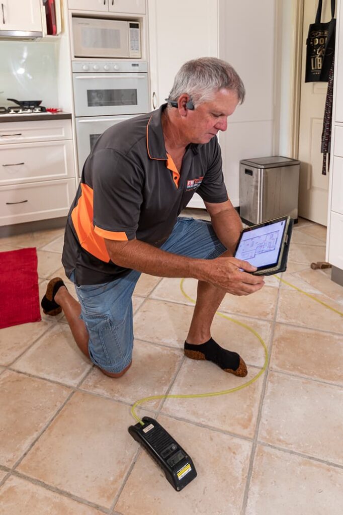 Sloping floors - Curvature - Foundation Solutions